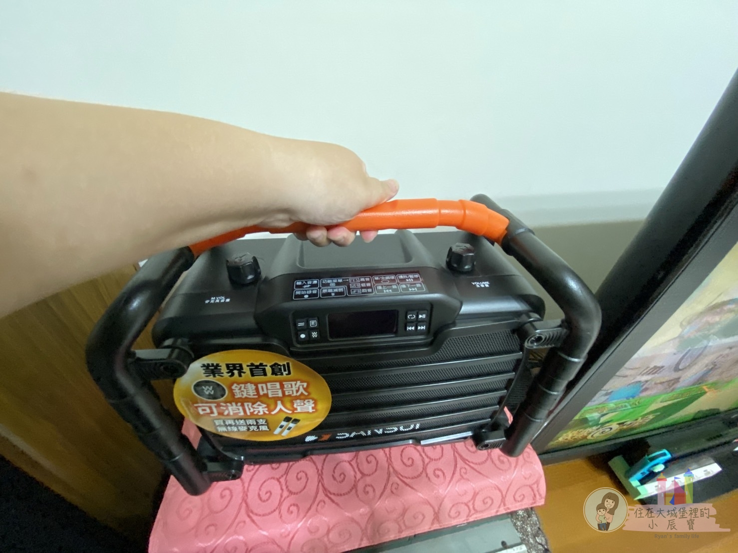 【好物分享】SANSUI 山水重低音戶外手提行動KTV SS2-K55｜防潑水減震｜無線對唱｜一鍵消除原音｜隨身娛樂新體驗｜一開即唱｜隨時開趴 ...